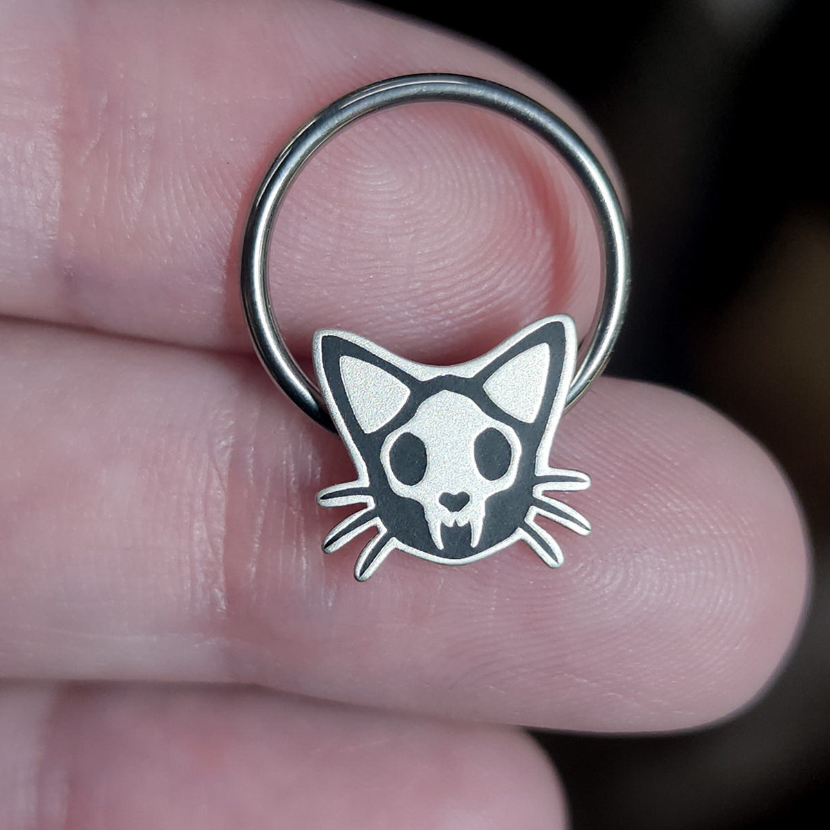 Skull Cat Septum + Daith Ring – Metal Lotus